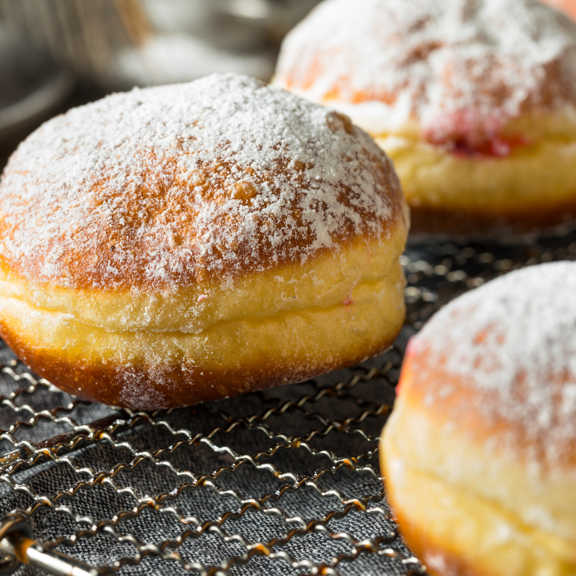 The History of Italian Bomboloni Donuts – Nicola's Marketplace